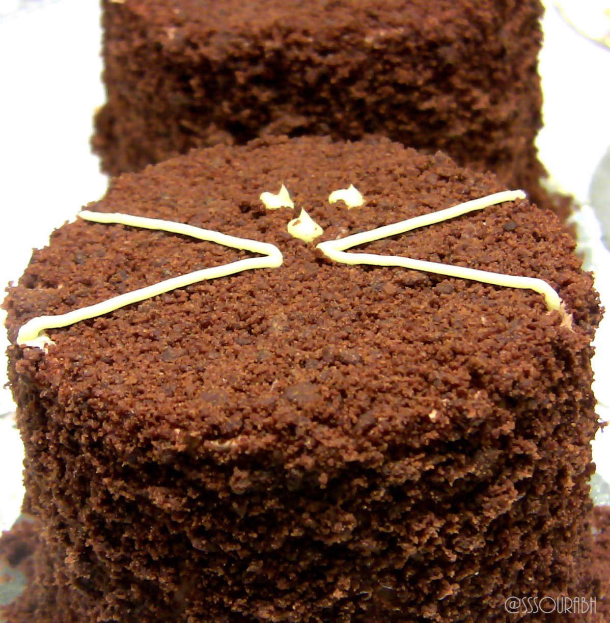 Finding the Perfect Birthday Cake | 3FS Lifestyle: Food Fashion Frameworks